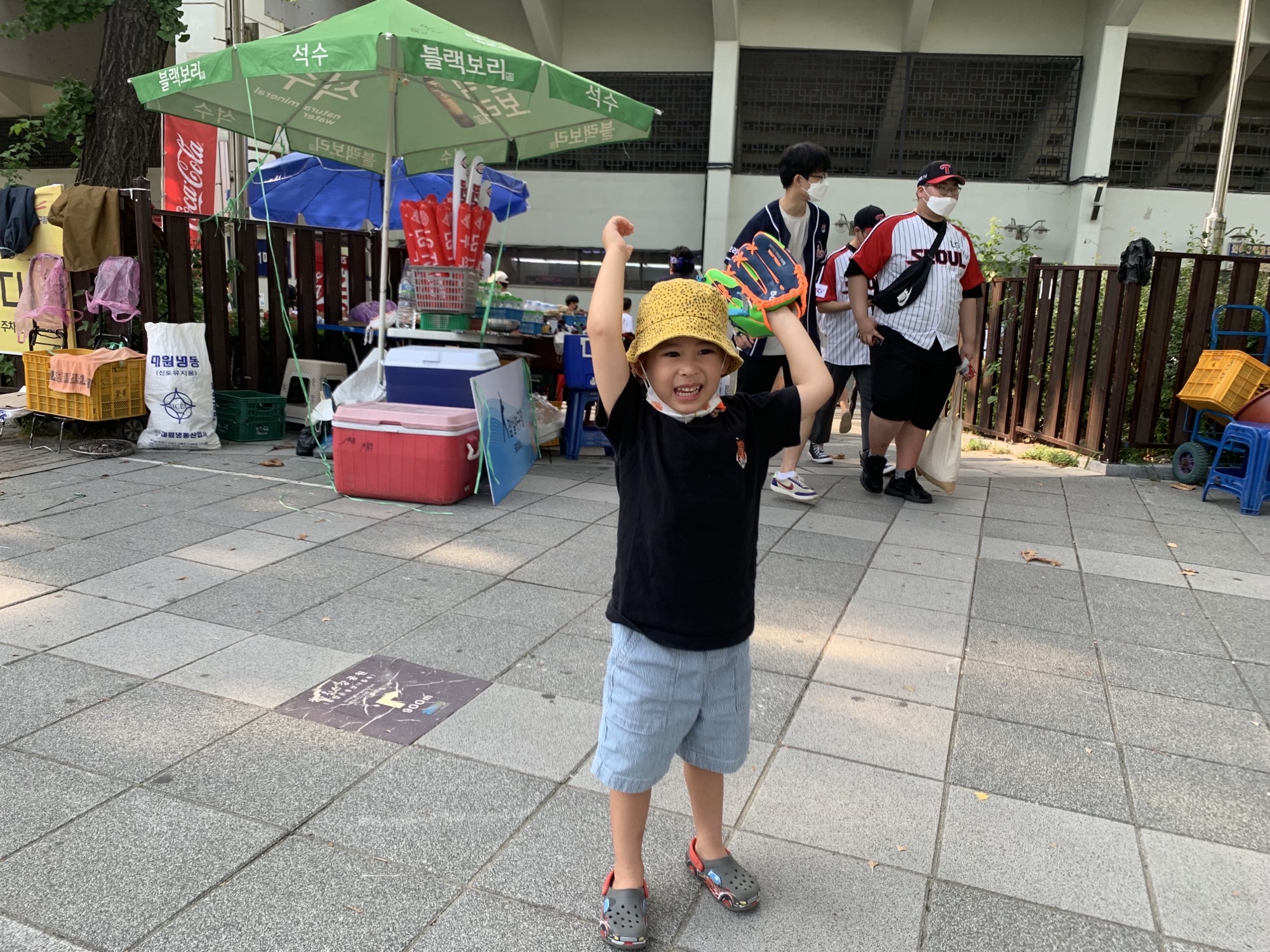 Doosan Bears – Mason Marley